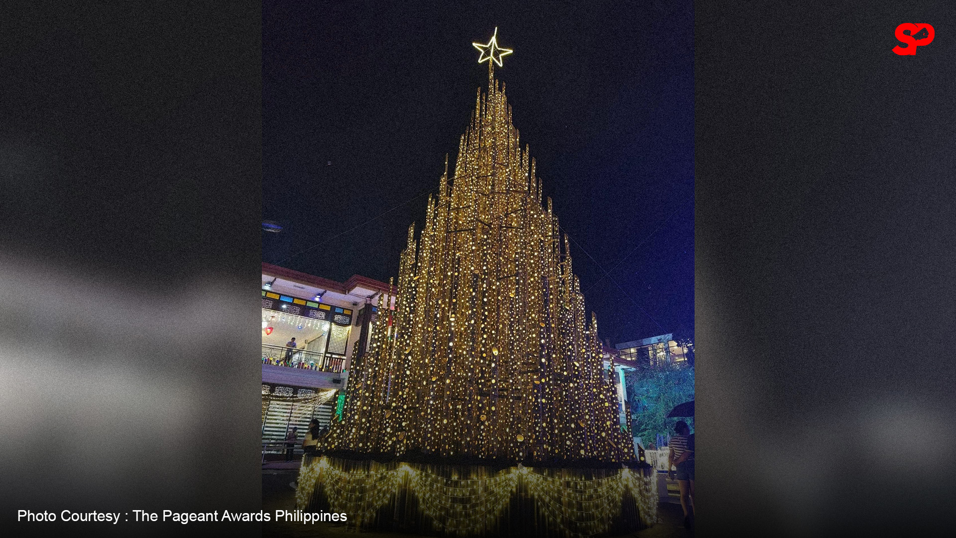 Bamboo Christmas Tree centerpiece of Pasko ha Palo celebration - Sunday ...